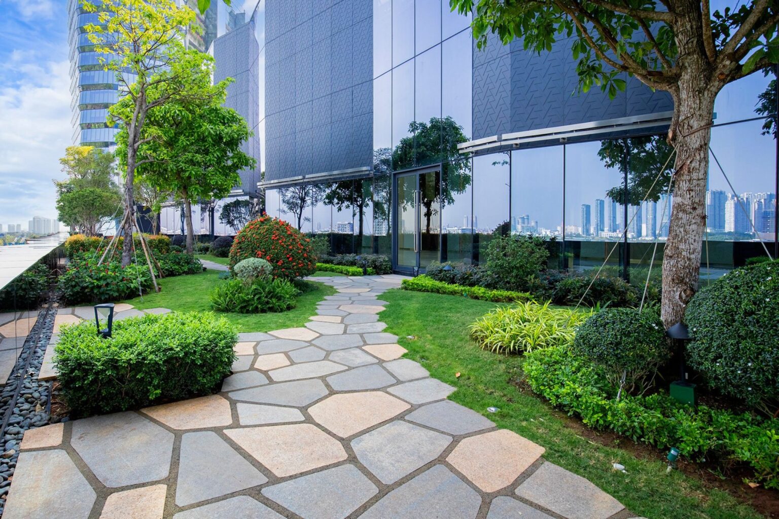 THISKYHALL SALA CONVENTION CENTER - Dream Wedding